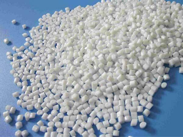 Choosing the Right PET Bottle Grade for Your Needs: Chemchemical